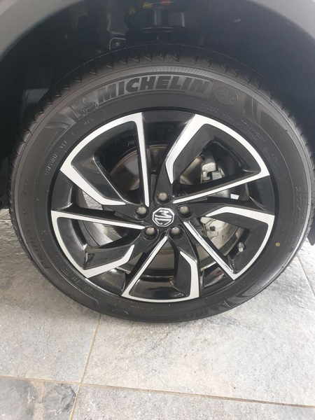 MG ZS - Kia Sonet, Trackerdan yaxshi varyand