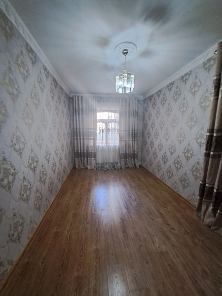 Срочно сотилди 3/1/9 Микрорайон 65м²