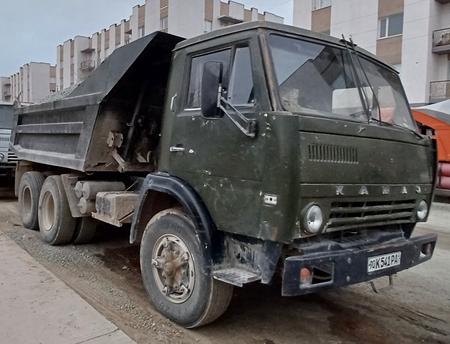 KAMAZ 55.111 sotiladi