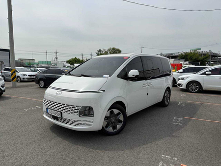 Hyundai  STARIA 9 кишилик
