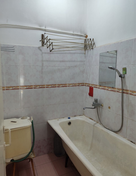 Продам 1/4/4 ком квартиру куйлюк массив 1