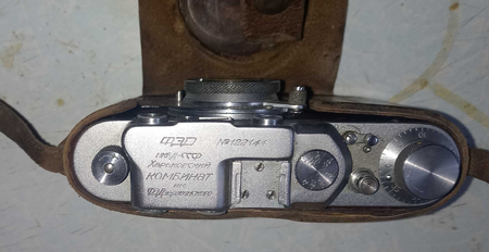 Продам фотоаппараты ФЭД, ВИЛИЯ, СМЕНА.
