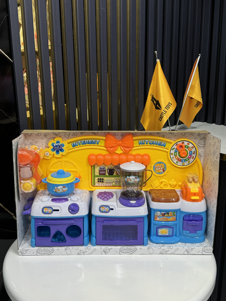 Іграшкова Кухня з набором аксесуарів, світло звук  Castle Toys uz