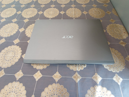 Acer в хорошем состоянии