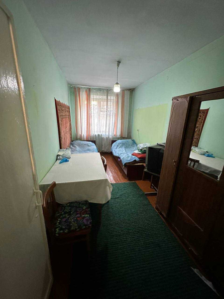 2х ком. переделанная в 3х ком. в кирпичном доме по ул.М.Улугбека