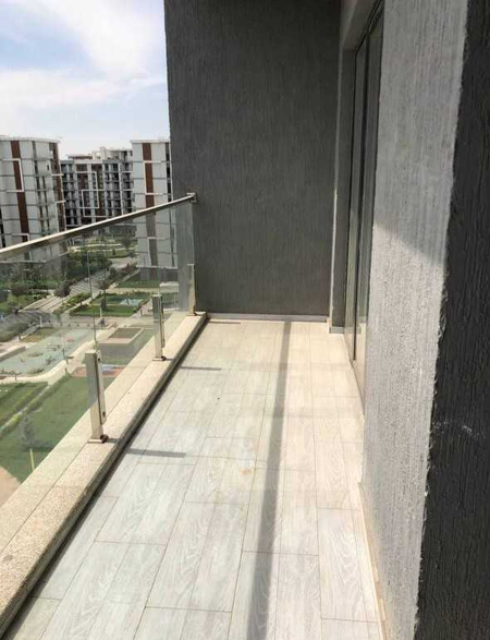 An apartment for rent urgently in the heart of Tashkent 1800 USD