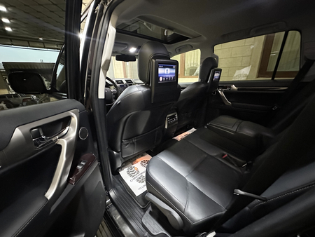 Lexsus GX460 qora tozza