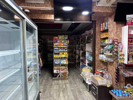 Продаётся магазин в Юнусабадском районе 15 квартале (НБ)