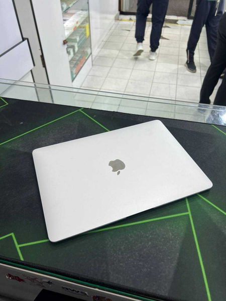 Apple MacBook Air 13.3 Mid 2019 Ips 2K Retina Core i5 8GB /SSD 256GB