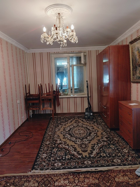 Продаётся Чиланзар 25 кв 1/1/4