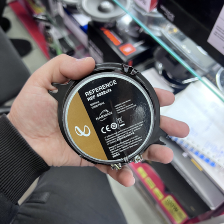 Infiniti Reference 105w
