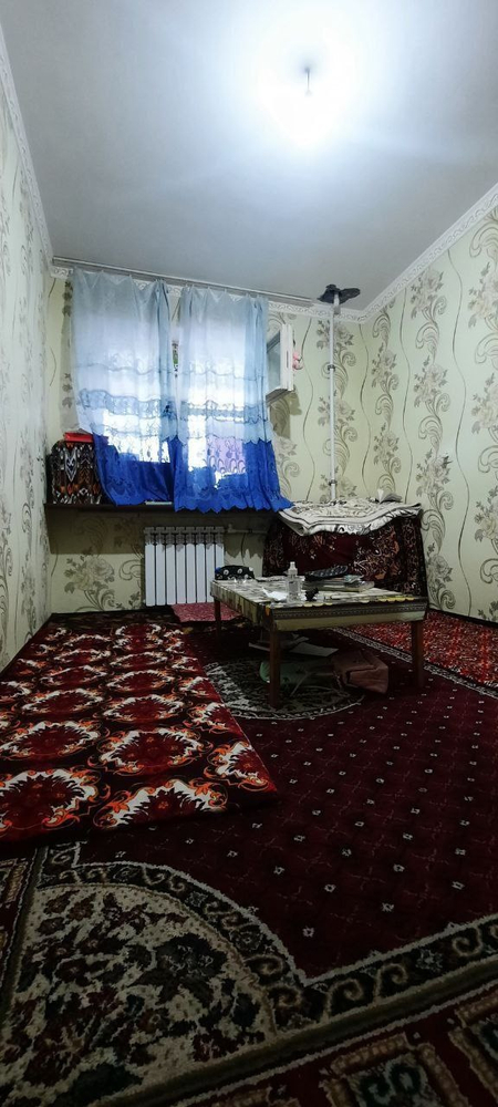 № -31. 2/3/4 Продается квартира г. Чирчик район 1-й микрорайон
