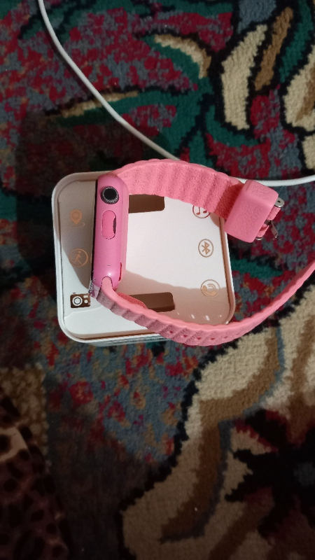 Baby watch qizlaniki