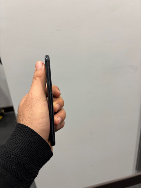 Iphone se 2022 б/у