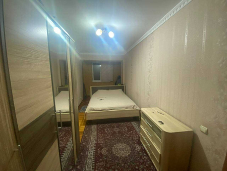 Продается 3х комнат средний ремонт - Яккасарай (158039)