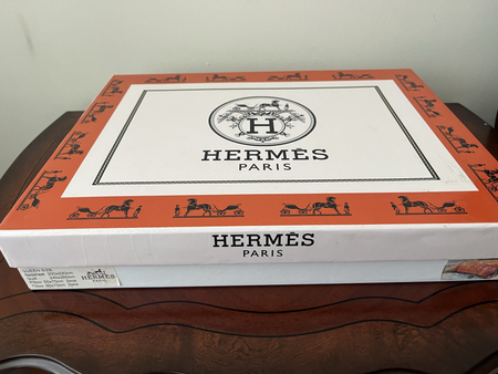 продам постельное бельё HERMES бренд