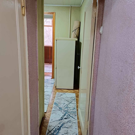 -Продаю Чиланзар 1/2/5 балкон 2/6