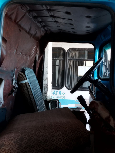 Zil sotiladi srochno