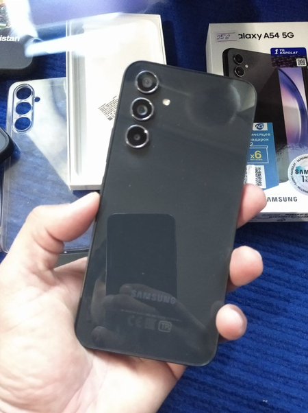 Samsung a54 5g .