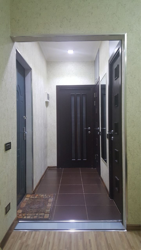 Продаю квартиру Юнусабад 11