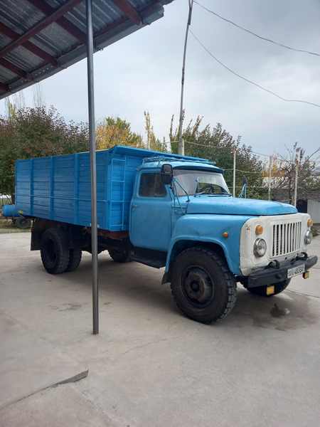Gaz 53  1990 yil metan gaz SROCHNA