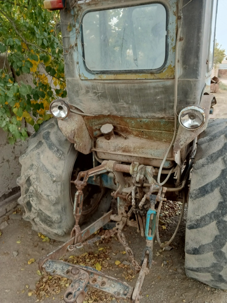 T 28 paravoz traktor