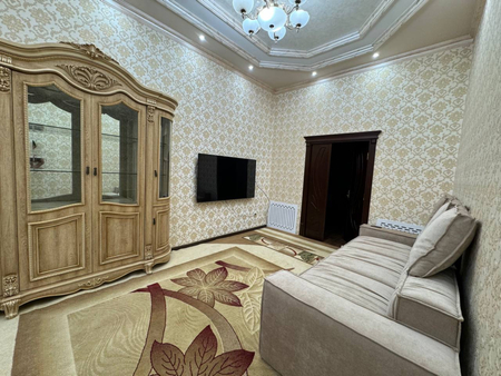 Дом под Офис и жилье Максим горький