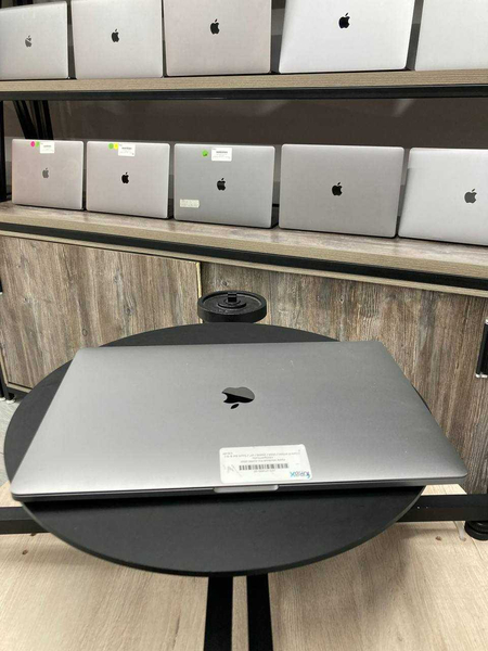 Америкаскый MacBook 2019