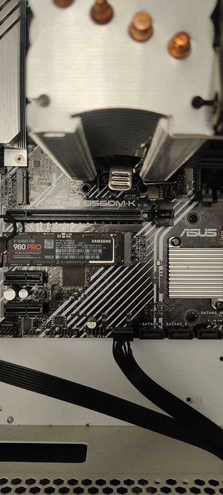 Продам кейс i5 10400