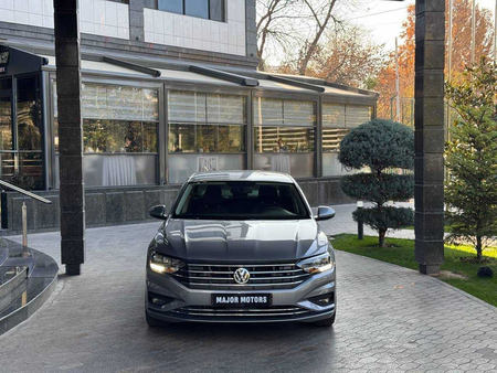 Volkswagen Jetta продаётся возможен обмен или в рассрочку