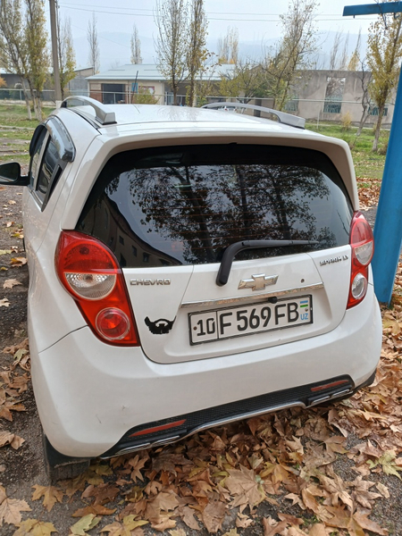 Spark srochna sotiladi