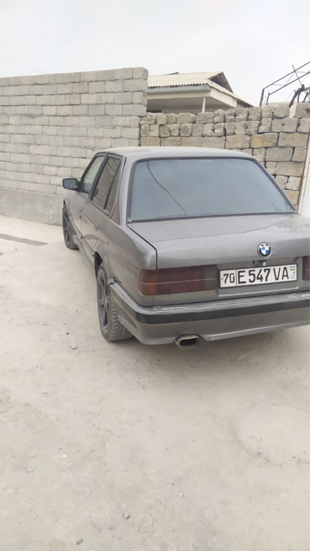 Bmw e30 sotiladi srochno