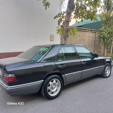 W124 mator 104 3.2 avtomat karobka