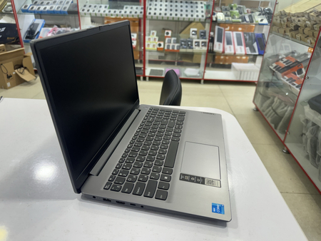Lenovo core i3 11 avlod 8/256 ssd 3 dona bor