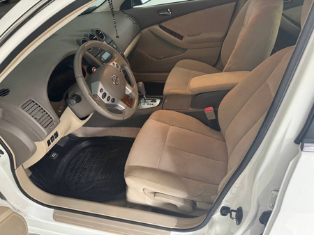 Nissan altima 2008