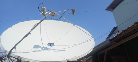 Parabaliskiy antena srochni sotaman narhini kelishtirib beraman