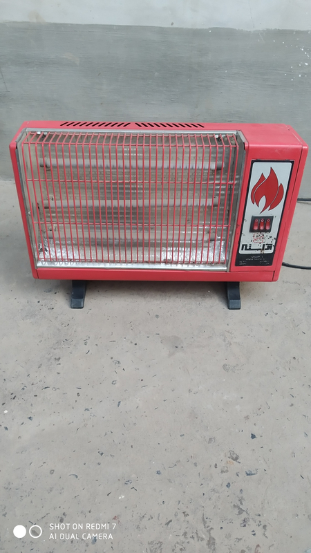 Elektr plita sotiladi (spirali ketgan)