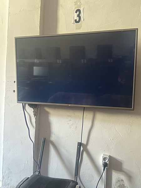 Televizor LG 48 ta lik ORIGINALI