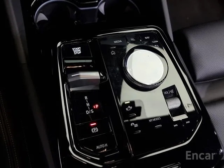 BMW 5 Series (G60) 520i M Sport