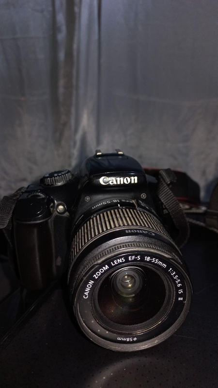 Canon 350d sotiladi