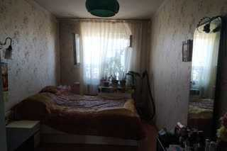 Срочно продам 4-х комнатную рядом с метро БИЙ(М.Горького)М-Улугбекский
