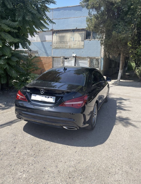 Mercedes Benz Cla 200