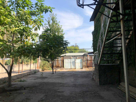 Участка сотилади 4 соток срочно