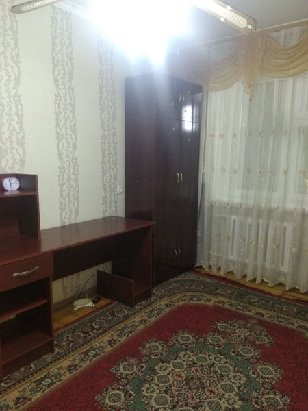 Аренда 3.хонали лабзак оилага берилади расмдаги уй