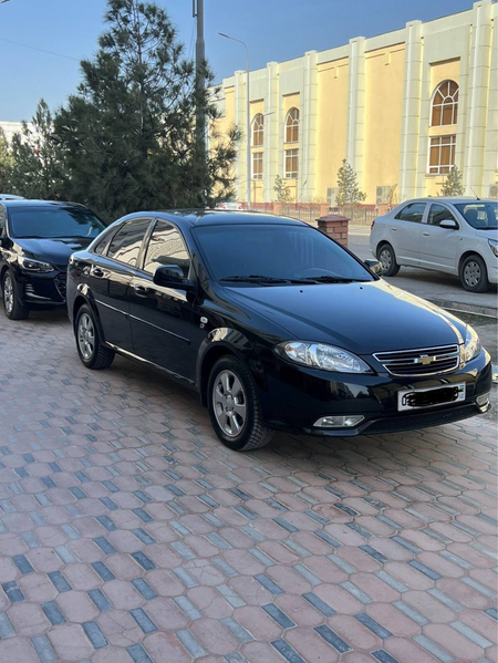 Продам свой автомобиль Chevrolet Gentra в идеальном состоянии