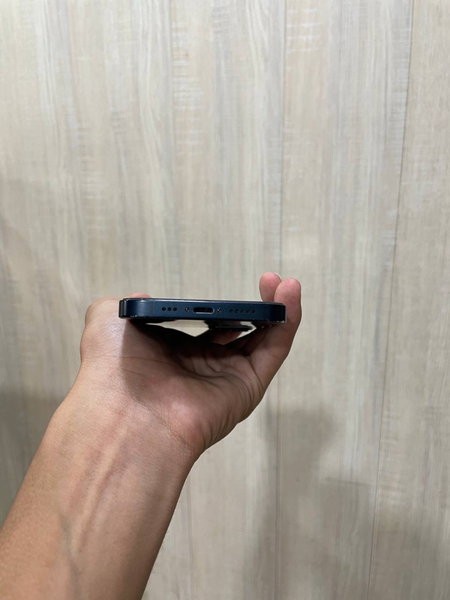 Iphone 13 full sotiladi