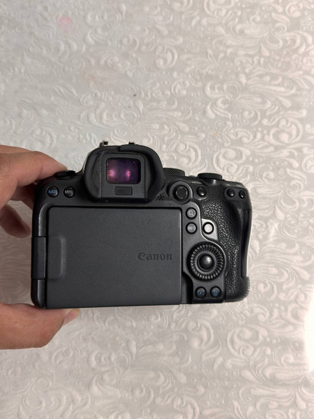 Canon R6 sotiladi