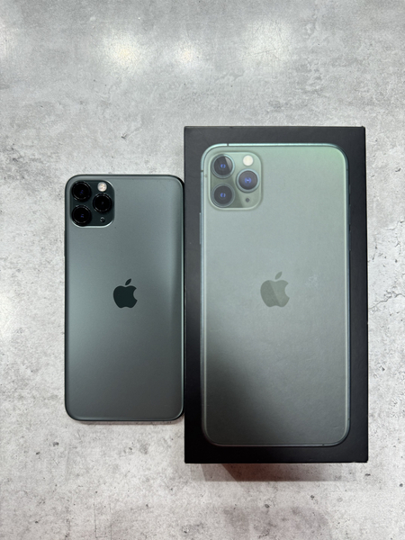 Продам свой Iphone 11 Pro Max 256Gb 74% идеал