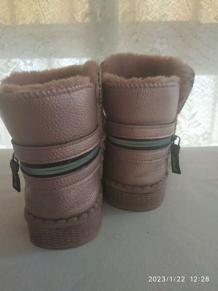 Сапоги для девочки
