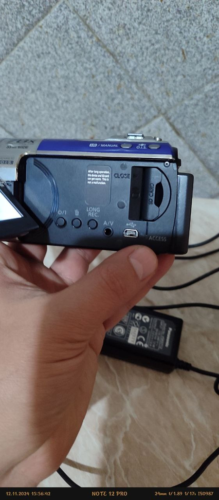 Видеокамера Panasonic sdr-550